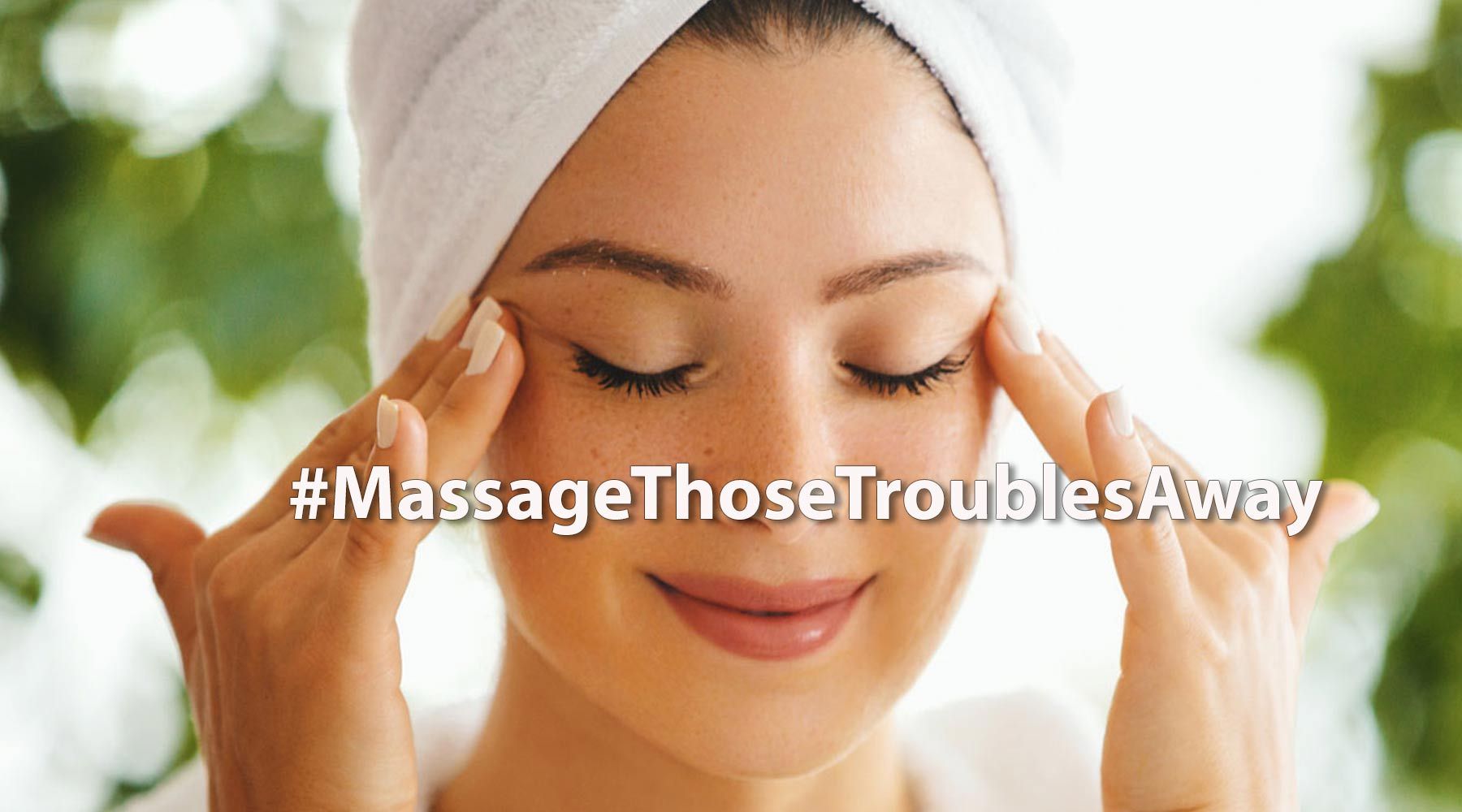 Face Massage – COCOMO